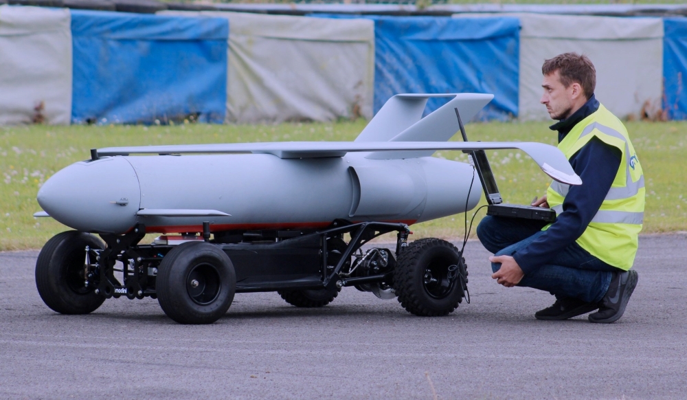 FW-MAG Future Warfare Magazine - shownews - Growing British Army ...