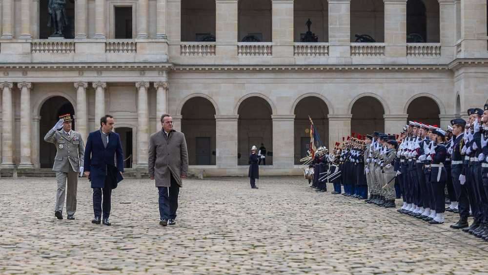 FW-MAG Future Warfare Magazine - shownews - French-German defence ...